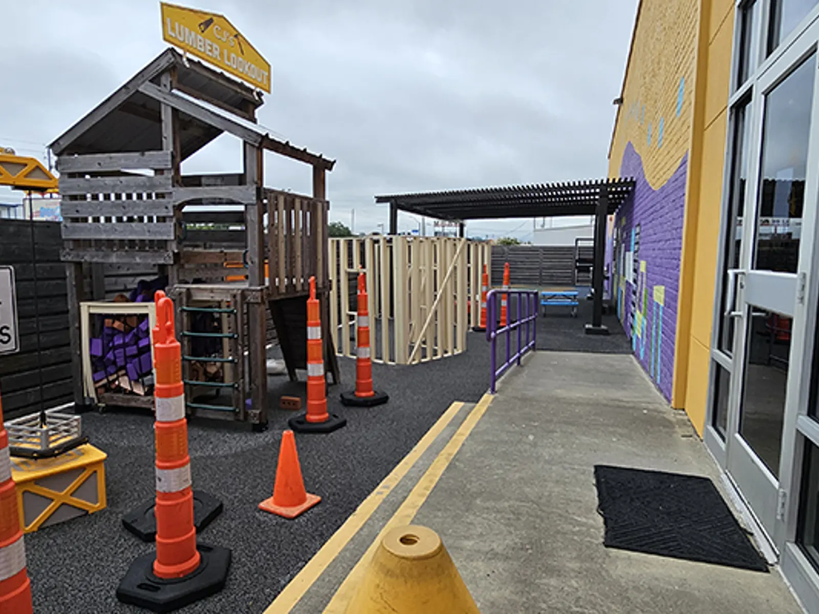 Construction Yard | Children's Discovery Museum of the Golden Crescent